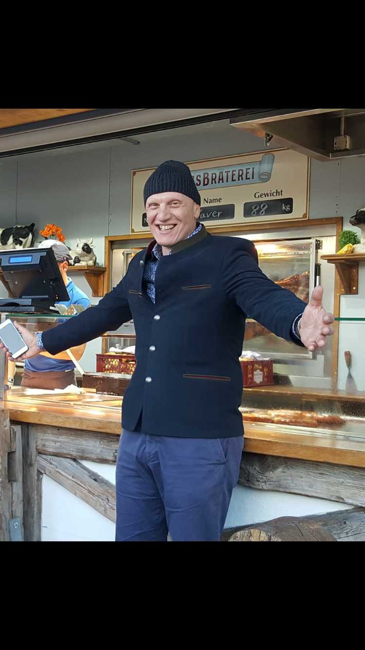 Australia Alopecia Areata Foundation | John Nikolakakis